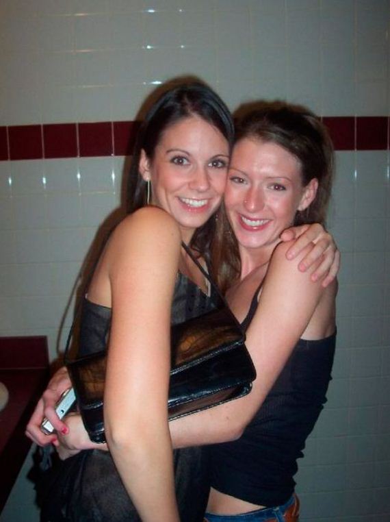 Drunk Girls Love Bathrooms Page 3 Of 4 Barnorama